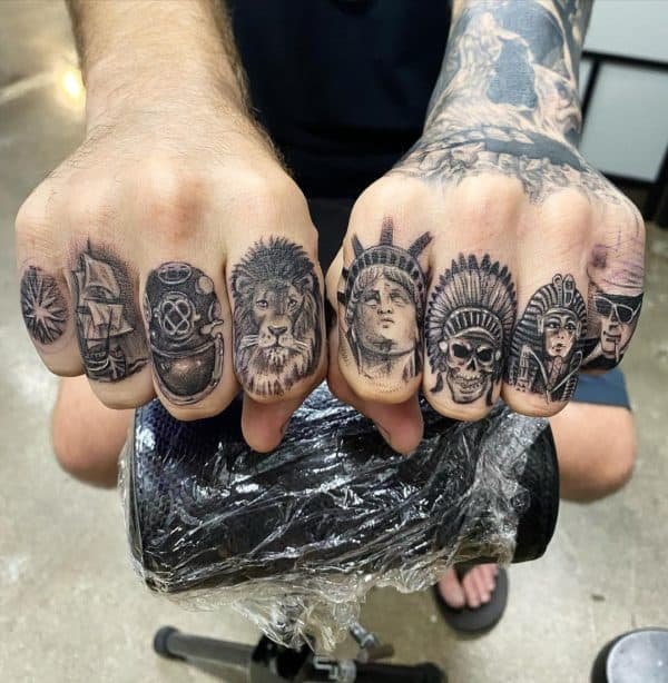 Choosing The Right Design For Your Finger Tattoo | Design Ideas