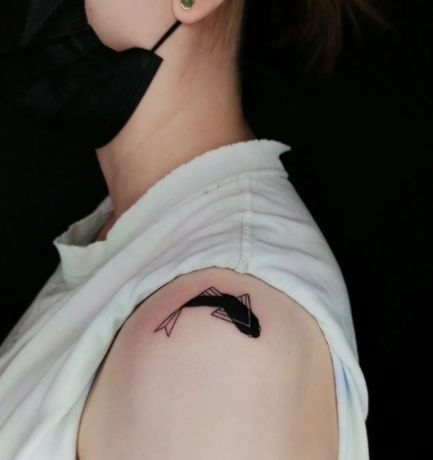 Under The Sea: Unique Fish Tattoo Designs For Ocean Lovers