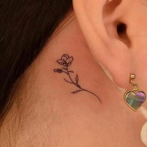 10 Beautiful Ear Tattoos That Turn Heads