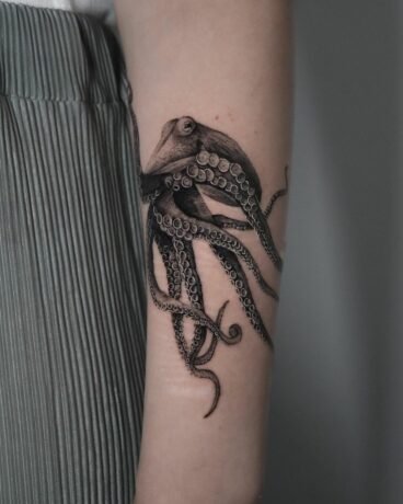 Unleashing 11 Stunning Octopus Tattoo Suggestions